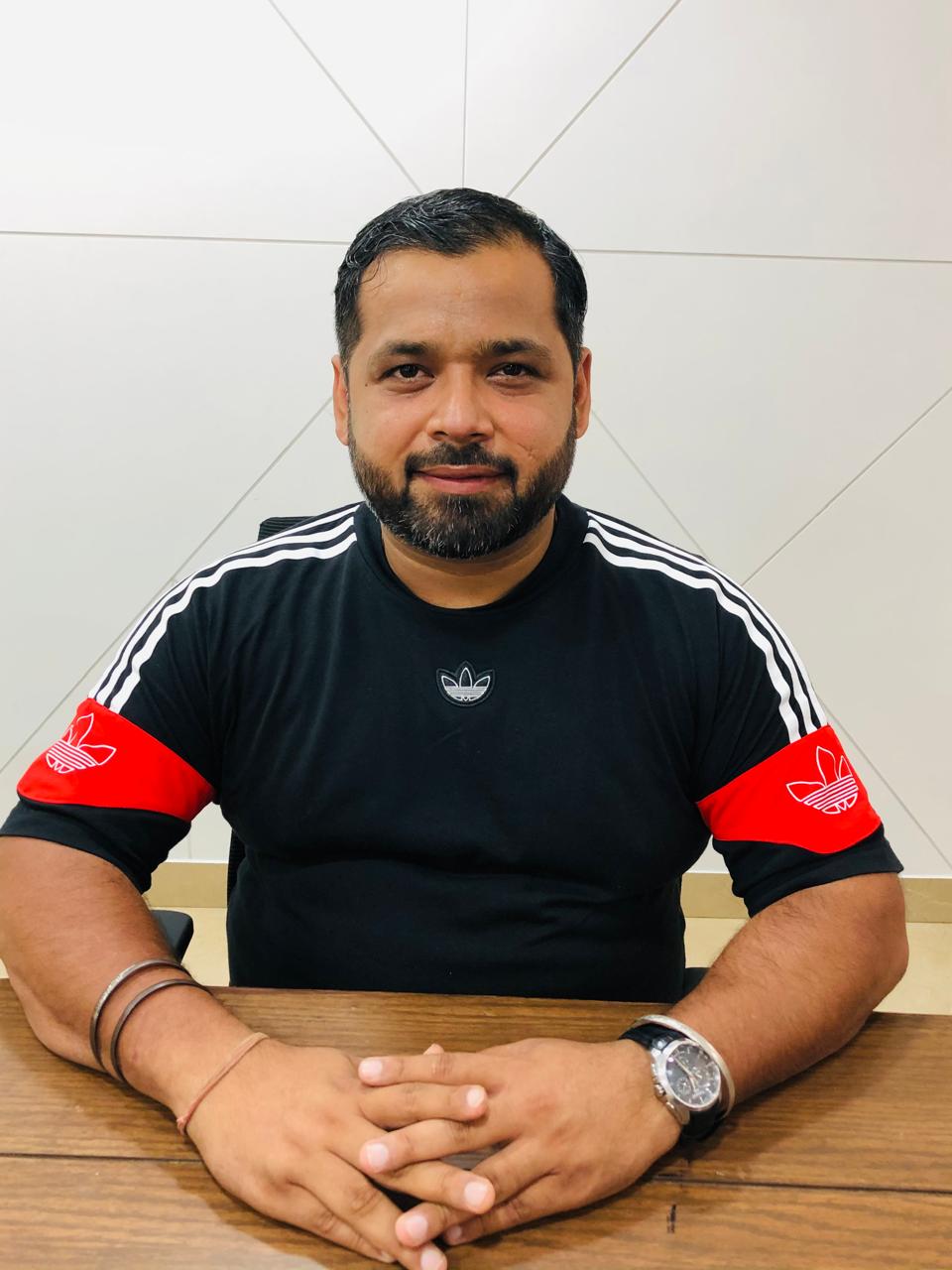 Our Team :: Ess Gee Group